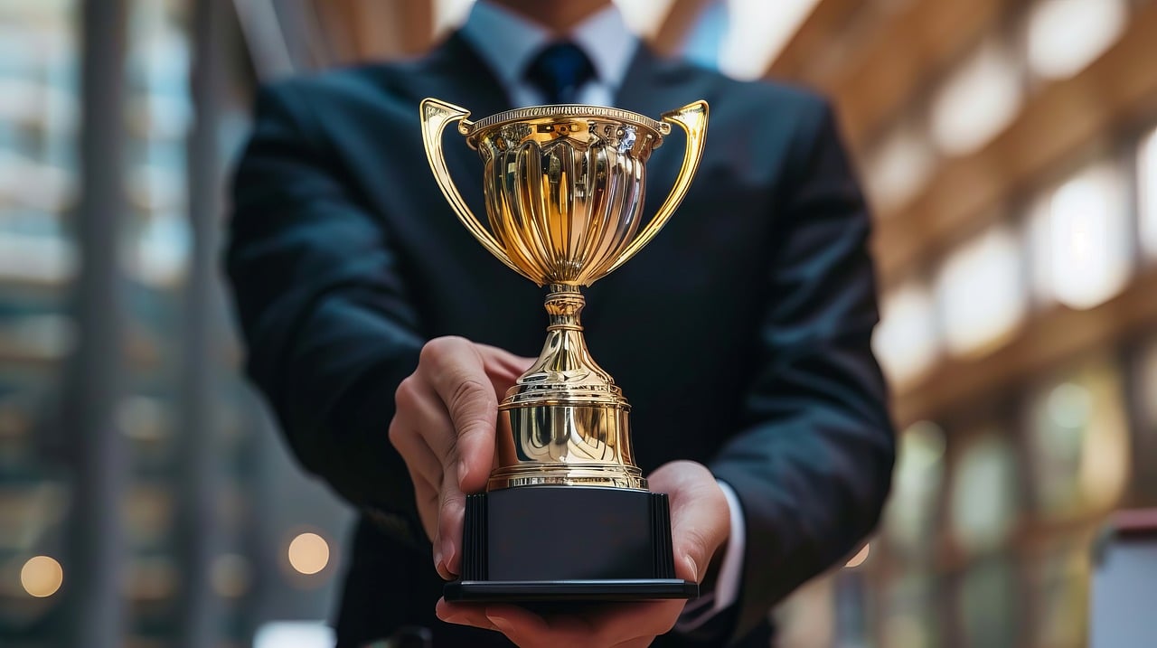 The Power of Employer Awards - BioLink 360
